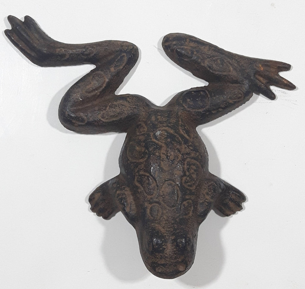 Vintage 4 1/2" x 5 1/8" Cast Iron Metal Frog – Treasure Valley Antiques ...