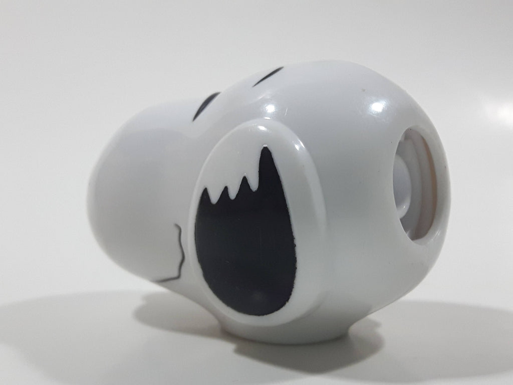 UFS Peanuts Snoopy Head 2 3/4" Long Plastic Toy Figure – Treasure ...