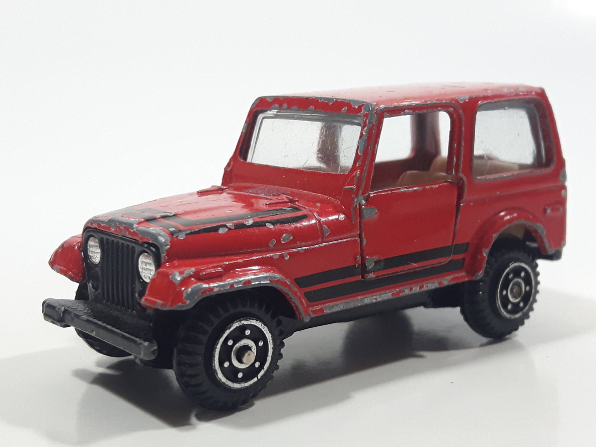 Vintage Yatming Jeep CJ-7 Red Die Cast Toy Car Vehicle with Opening Do ...