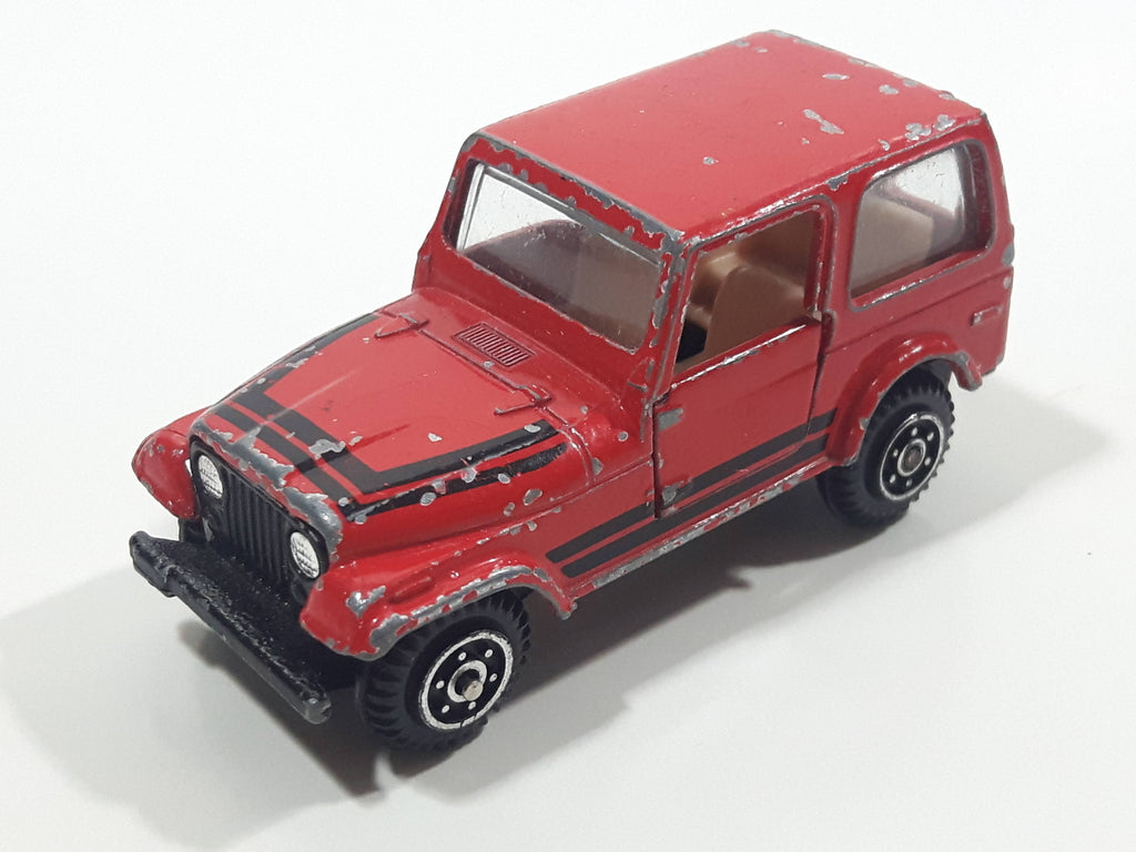 Vintage Yatming Jeep CJ-7 Red Die Cast Toy Car Vehicle with Opening Do ...
