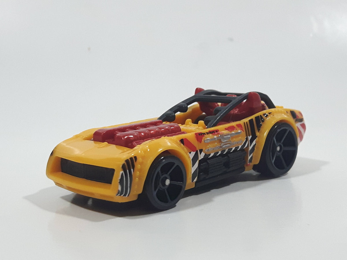 2017 Hot Wheels HW Dare Devils Piledriver Yellow Die Cast Toy Car Vehi ...