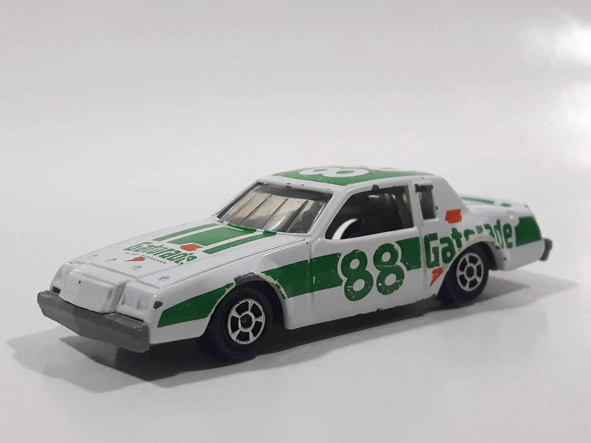 Rare Vintage 1980s ERTL Chevrolet Gatorade #88 White Die Cast Toy Car ...