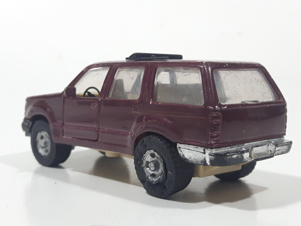 Maisto Ford Explorer Burgundy 1/42 Scale Pullback Motorized Friction D ...