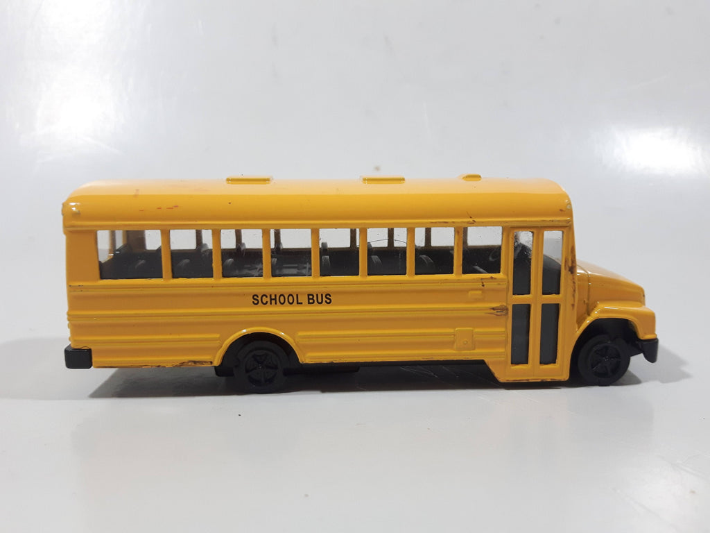 Welly No. 43601 School Bus with Flip Out Stop Sign Yellow Die Cast Toy – Treasure Valley ...