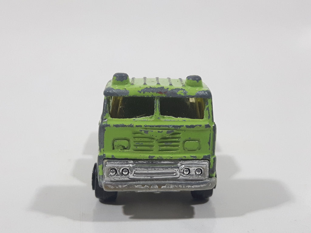 Zylmex P312 Fire Engine Lime Green Die Cast Toy Ladder Truck Firefight ...