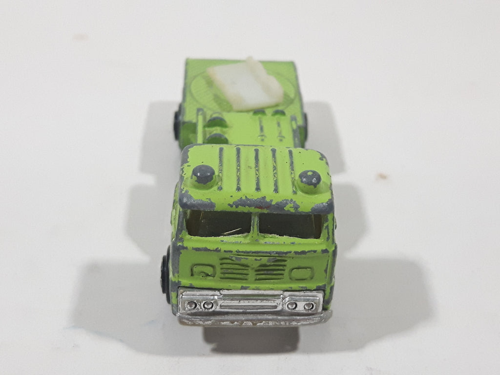 Zylmex P312 Fire Engine Lime Green Die Cast Toy Ladder Truck Firefight ...