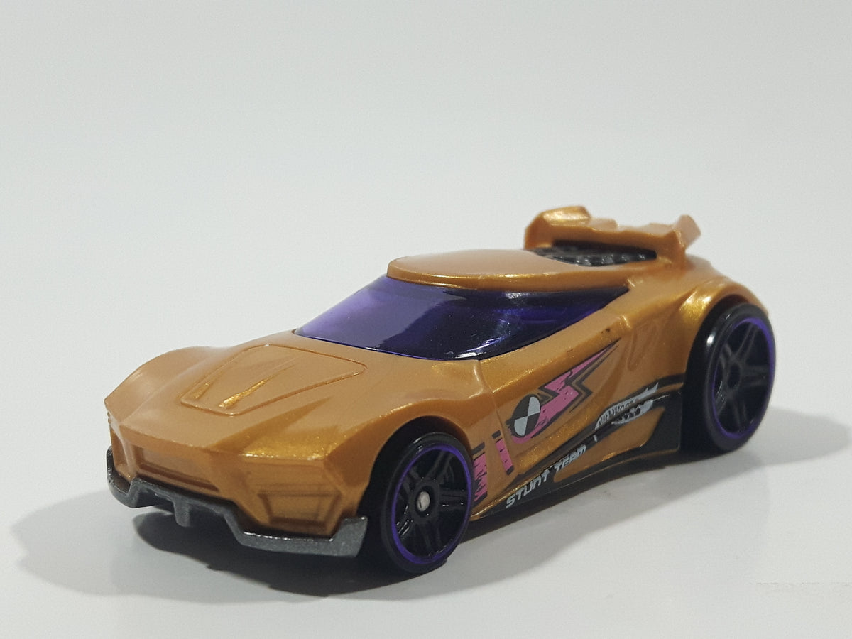 2018 Hot Wheels Mystery Models Chicane Gold Die Cast Toy Race Car Vehi ...