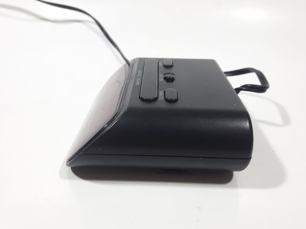 Cardinal Black Digital Alarm Clock Model 6025 – Treasure Valley ...