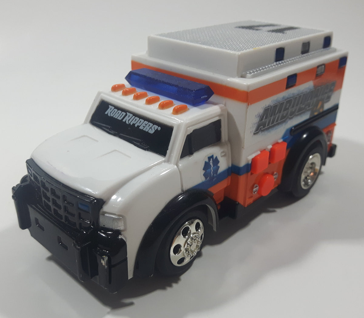 Toy State Road Rippers Ambulance #17 White 5 1/4" Long Plastic Toy Car ...