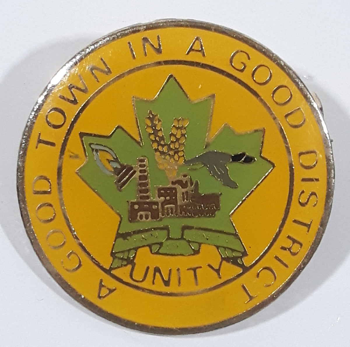 Unity Saskatchewan A Good Town In A Good District 7/8" Enamel Metal La ...