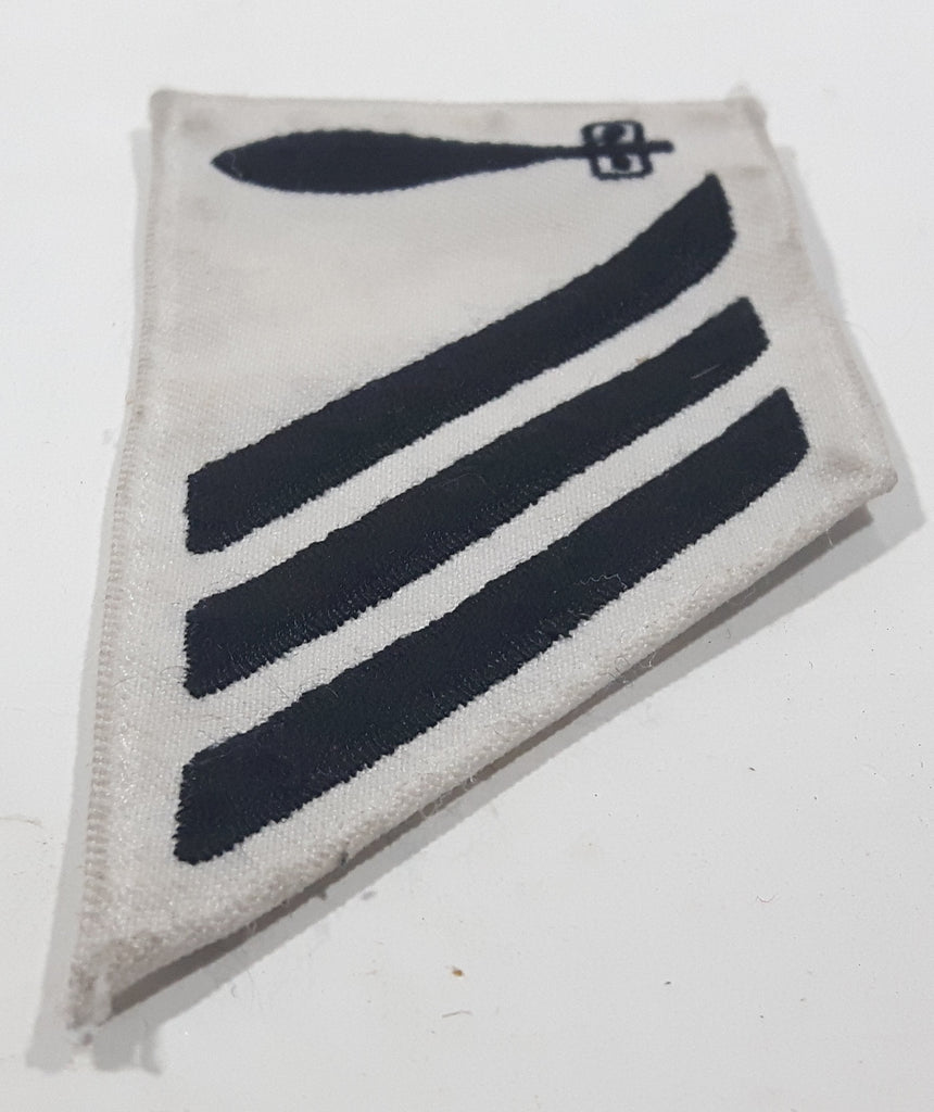 Vintage US Navy E-3 Torpedoman 2 1/2" x 5 1/2" Shoulder Fabric Patch B ...