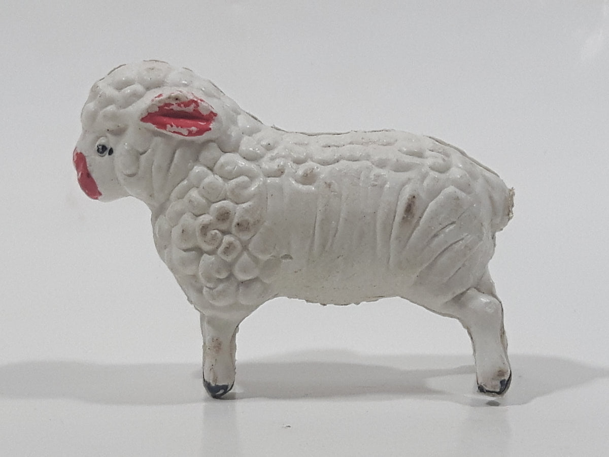 Vintage 1980s White Sheep No. 915 1 1/4" Tall Toy Figure Made in Hong ...