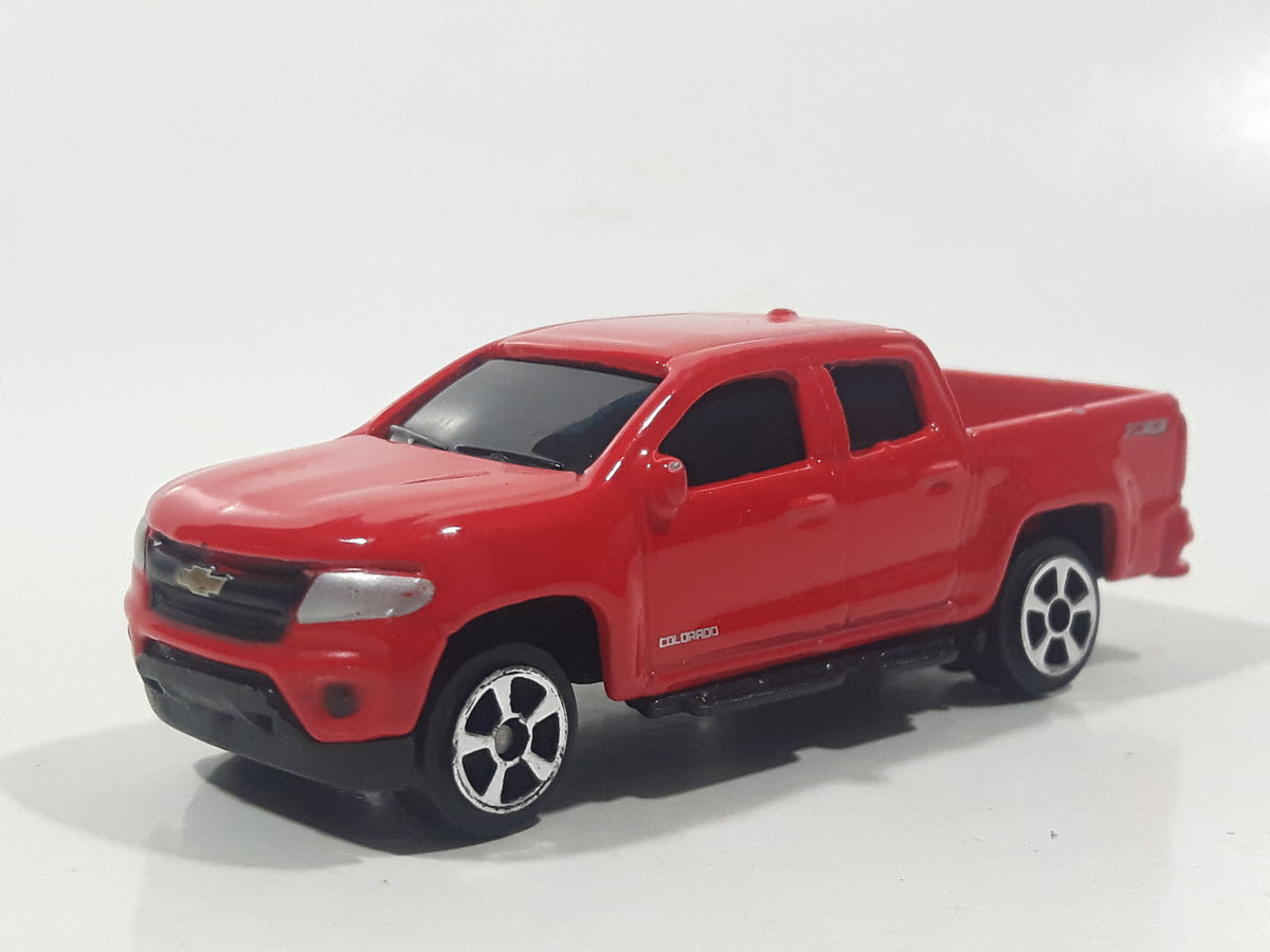 Maisto 2015 Chevrolet Colorado Truck Red 1:64 Scale Die Cast Toy Car V ...