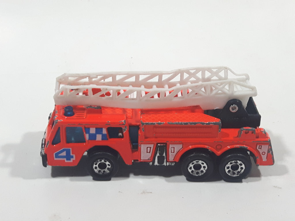 1992 Matchbox Fire Engine Ladder Truck Orange Red Die Cast Toy Car Eme ...