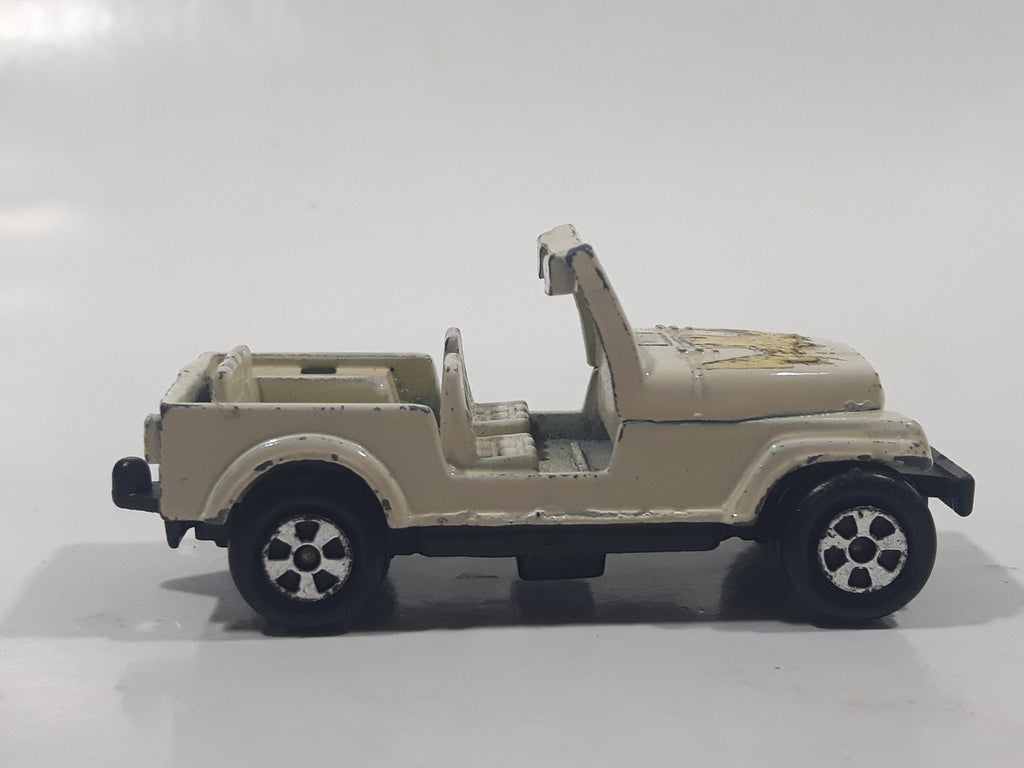 Vintage 1981 ERTL Dukes of Hazzard Daisy Duke's Jeep White Cream Die C ...