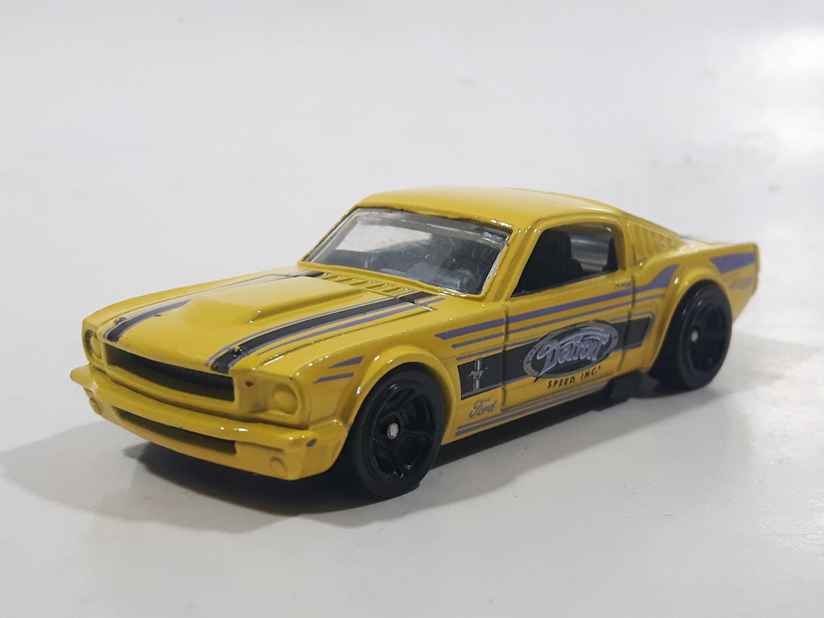 2019 Hot Wheels Muscle Mania '65 Mustang Fastback Yellow Die Cast Toy ...