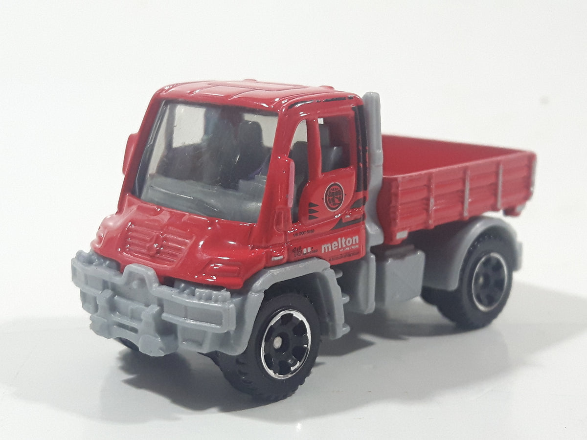 2019 Matchbox MBX Construction 2006 Mercedes-Benz Unimog U300 Red Die ...