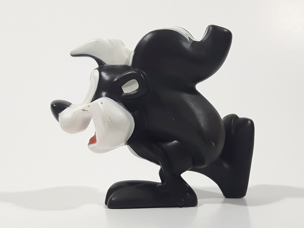 2020 McDonald's Looney Tunes Pepe Le Pew 2 1/2" Tall Plastic Toy Figur ...