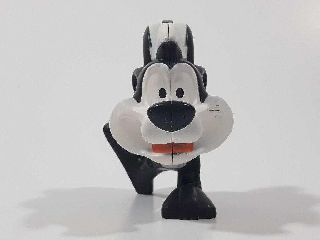 2020 McDonald's Looney Tunes Pepe Le Pew 2 1/2" Tall Plastic Toy Figur ...